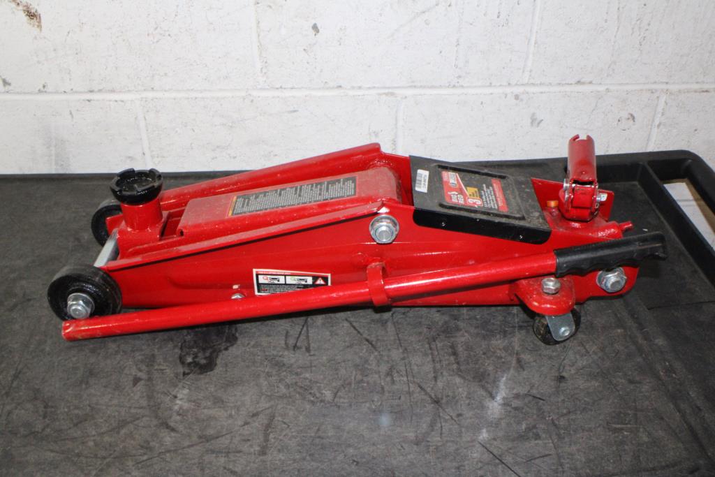 Torin Big Red 3 Ton S.U.V. Trolley Jack | Property Room