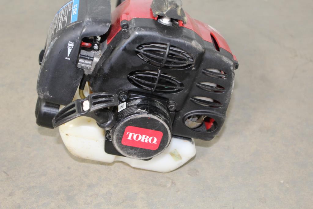 Toro 18" Gas Trimmer | Property Room
