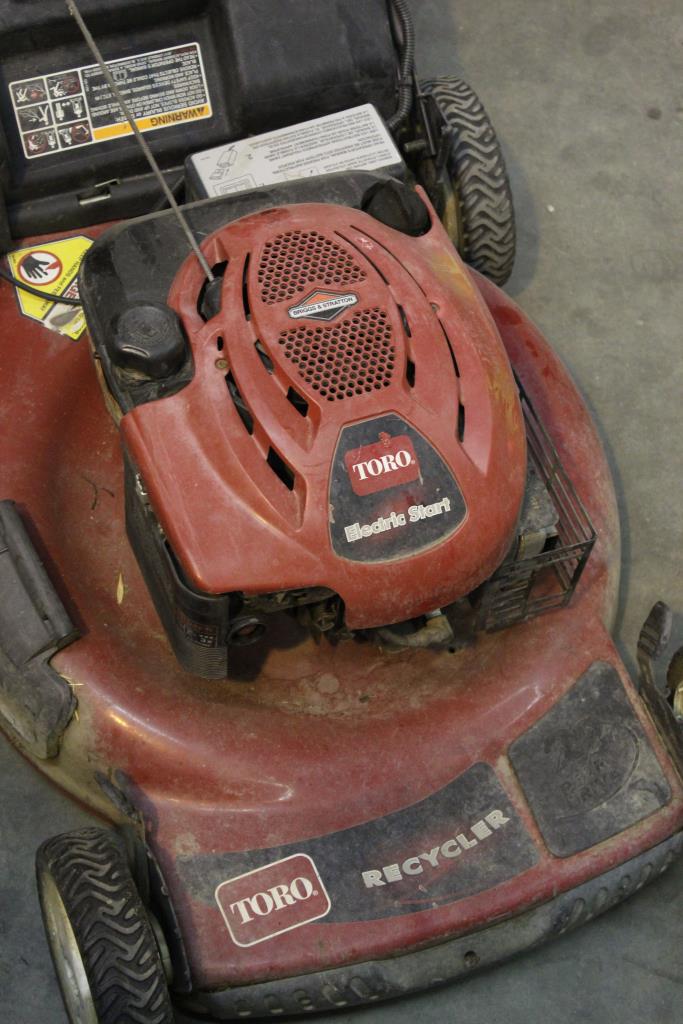 Toro 22'' Lawn Mower | Property Room