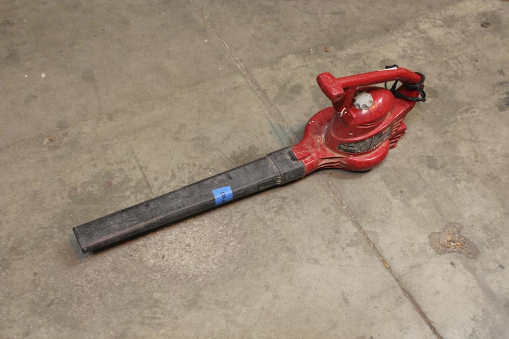 Toro Rake & Vac 10 Amp Electric Blower/Vacuum | Property Room
