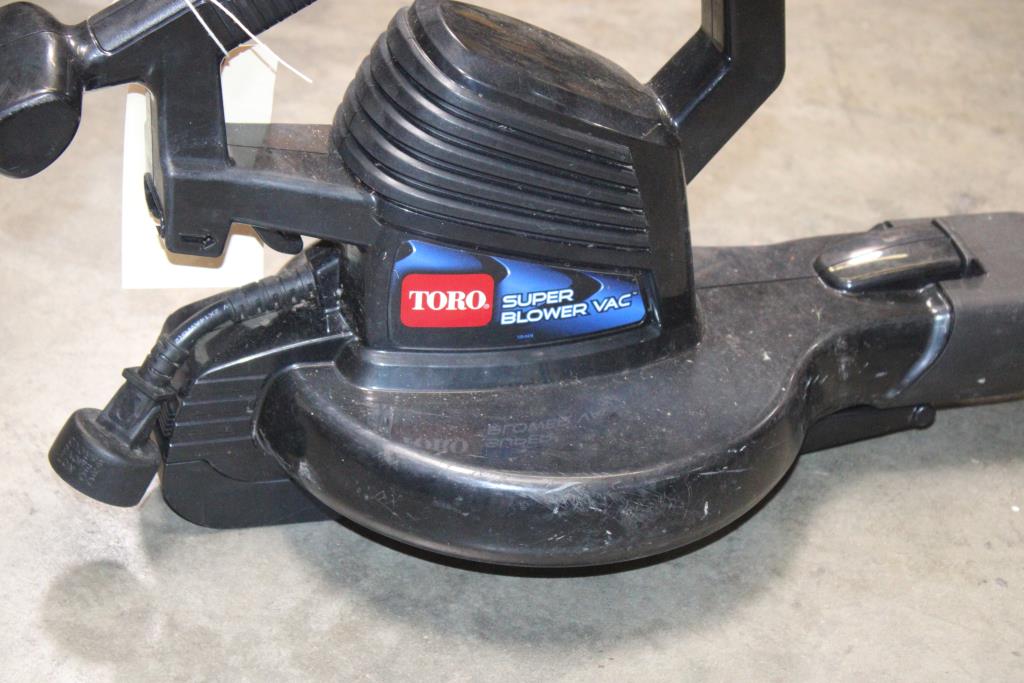 Toro Super Blower Vac | Property Room