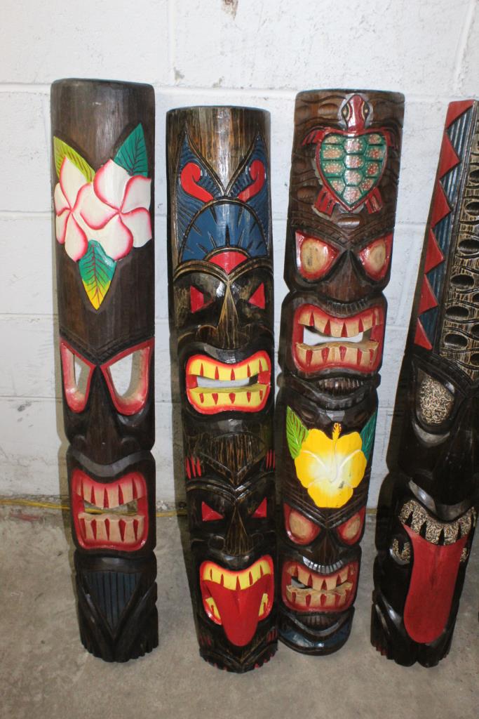 Totem Wall Art, 5 Pieces | Property Room