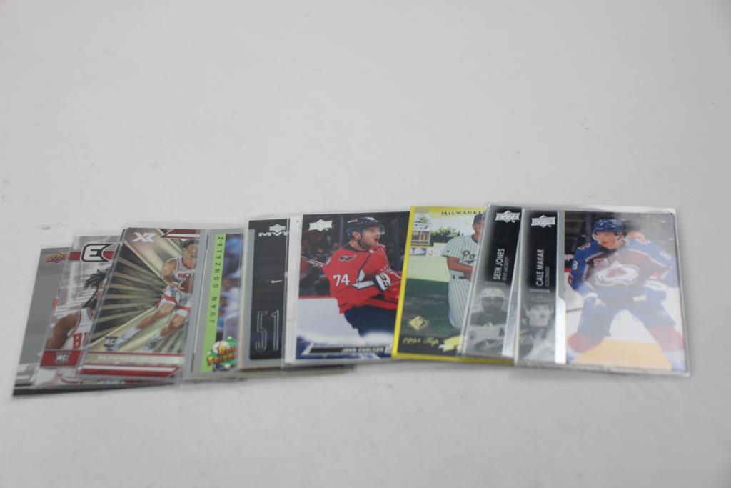 Trading Card Lot - 30+ Cards | Property Room