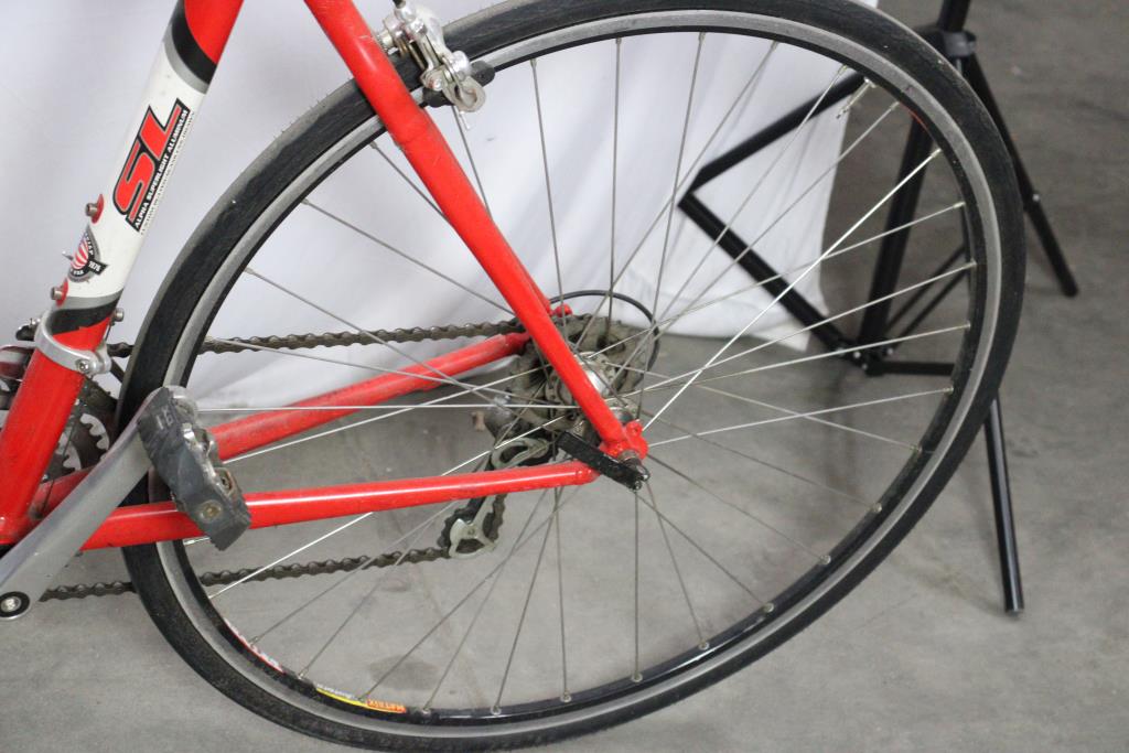 Trek Alpha 1200 Road Bike | Property Room