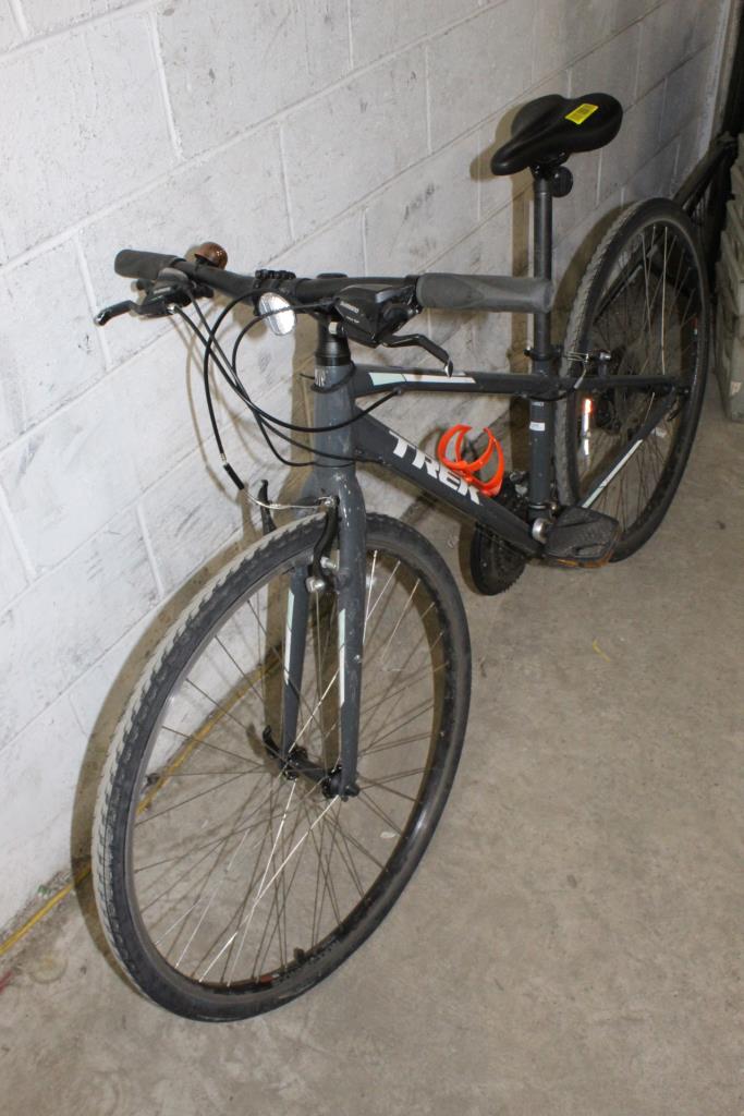 Trek FX 2 Hybrid Bike | Property Room