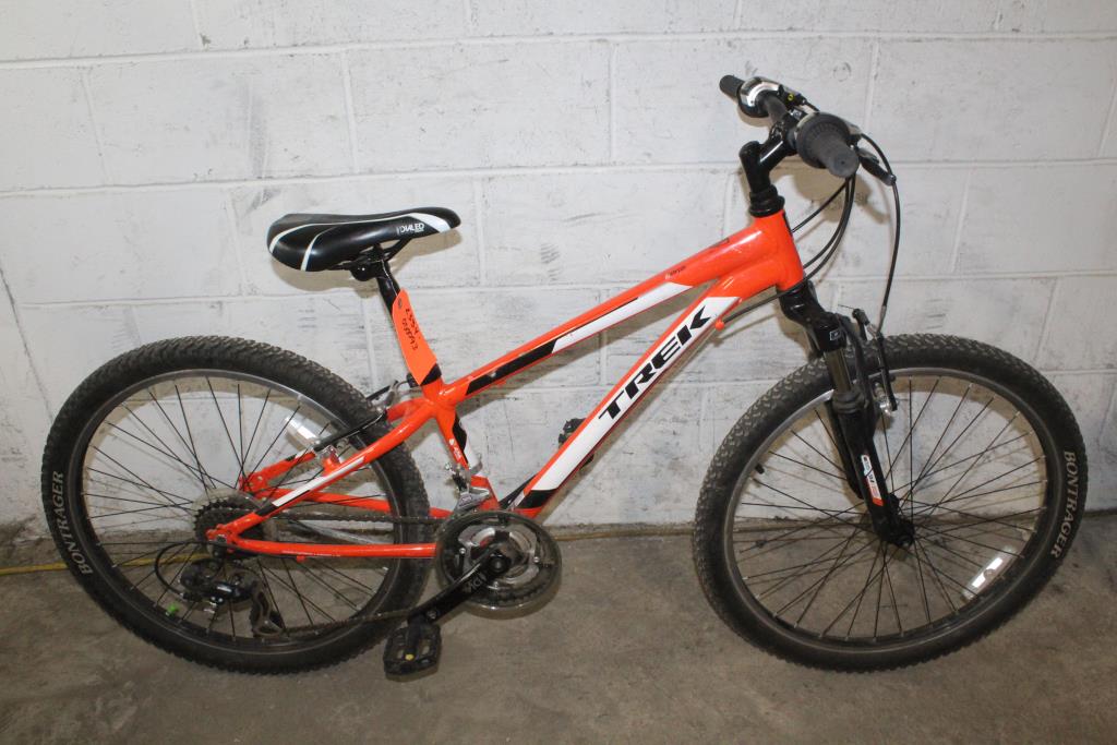 Trek MT220 Mountain Bike | Property Room