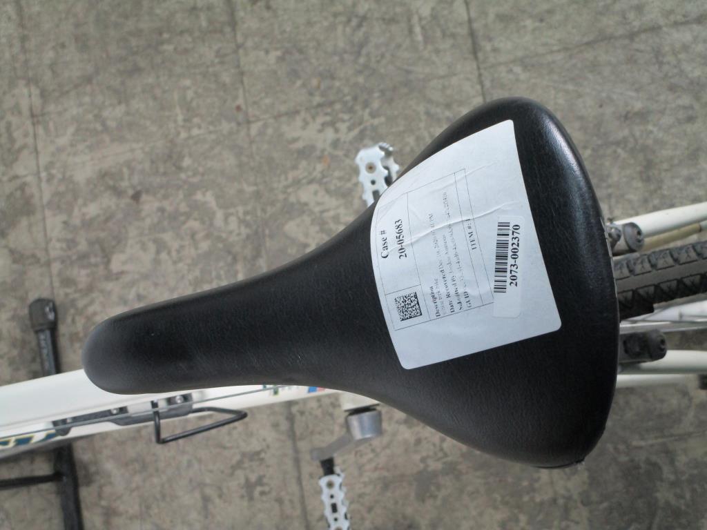 Trek Multi Track 730 Hybrid Bike | Property Room