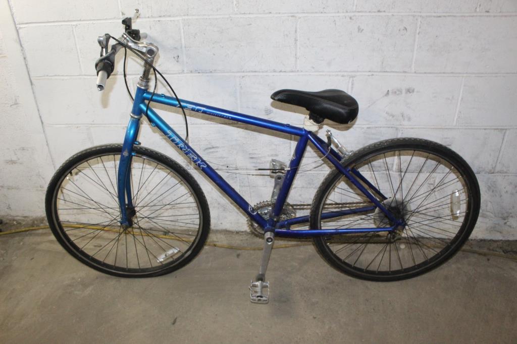 Trek Multitrack 730 Hybrid Bike | Property Room