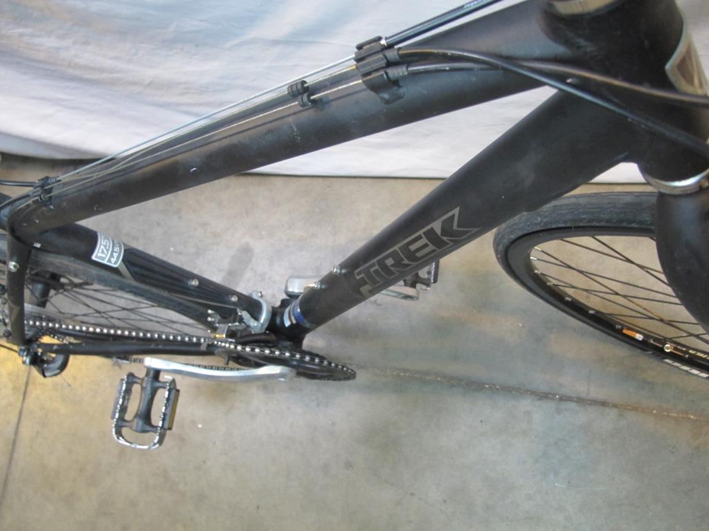 Trek PDX City/Trekking Bike | Property Room