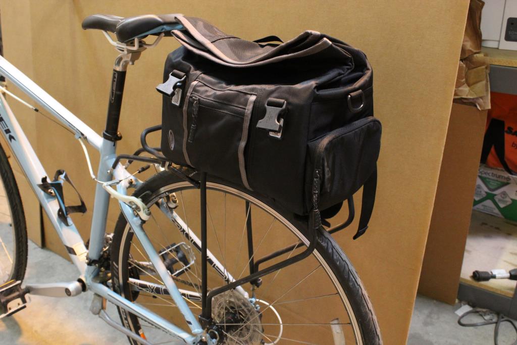 Trek Seven Two Urban Bike | Property Room