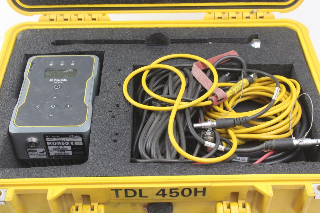 Trimble Adlp-2 TDL 450h Gps Base Radio | Property Room