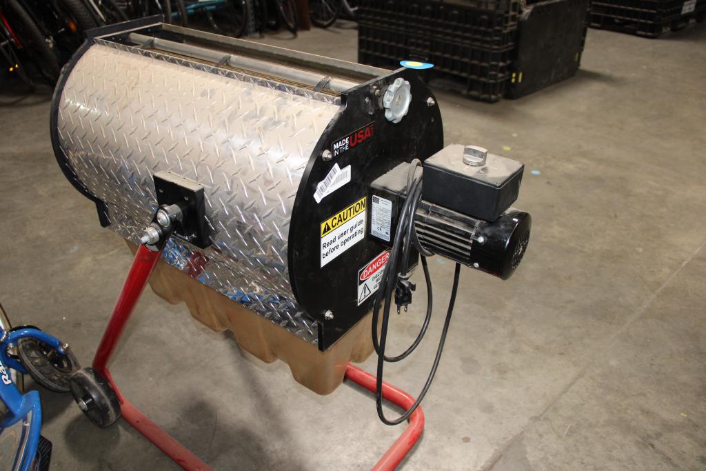 Triminator Dry Trimming Machine | Property Room