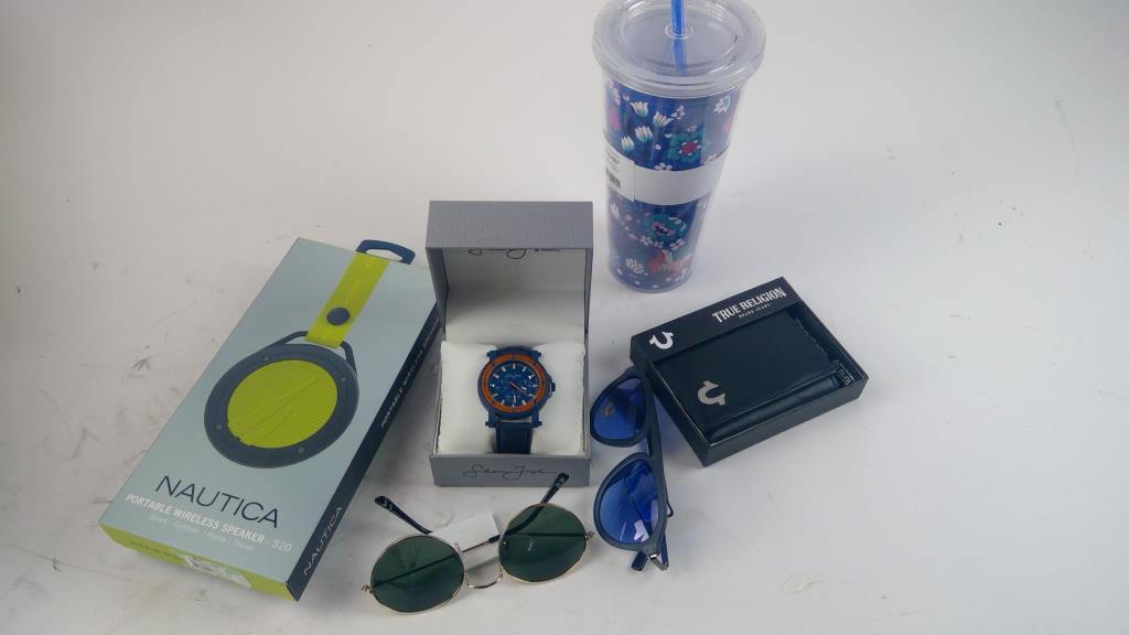 True Religion Wallet, Sean John Wristwatch, And More, 7 Pieces ...