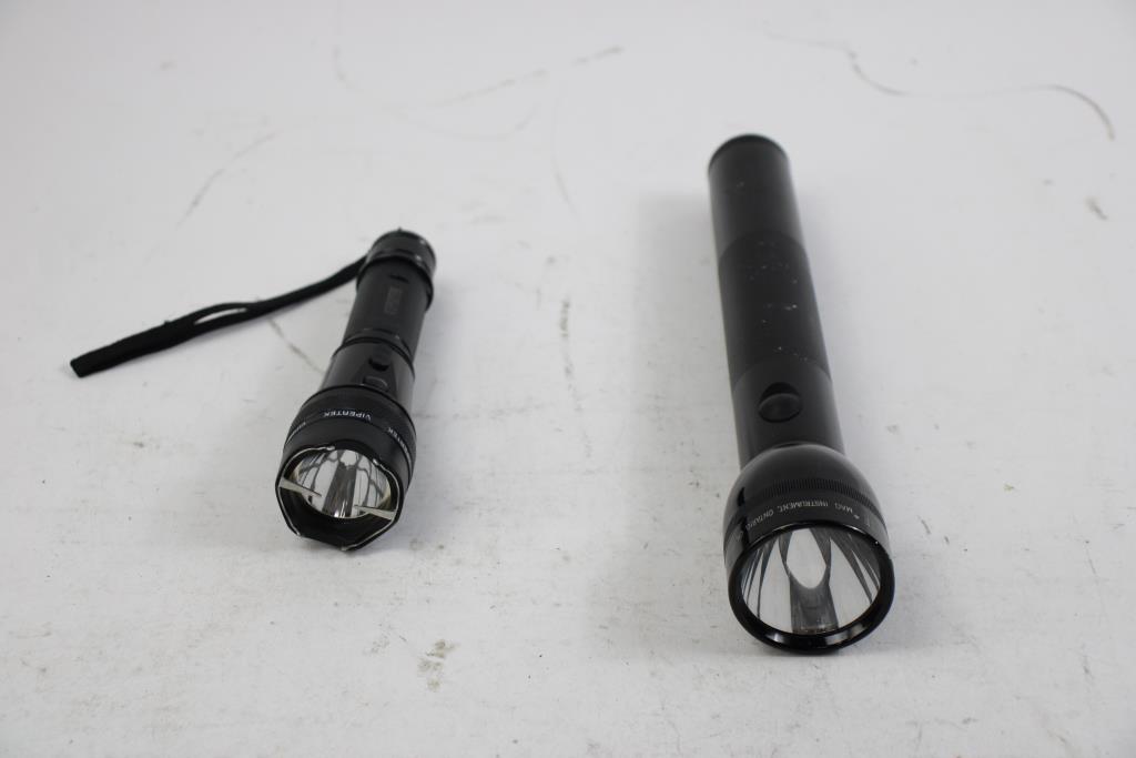 Turbo Flare 360 LED Road Flare And Flashlights, 5 Pieces | Property Room