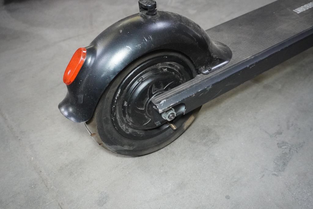 Turboant M10 Folding Electric Scooter | Property Room