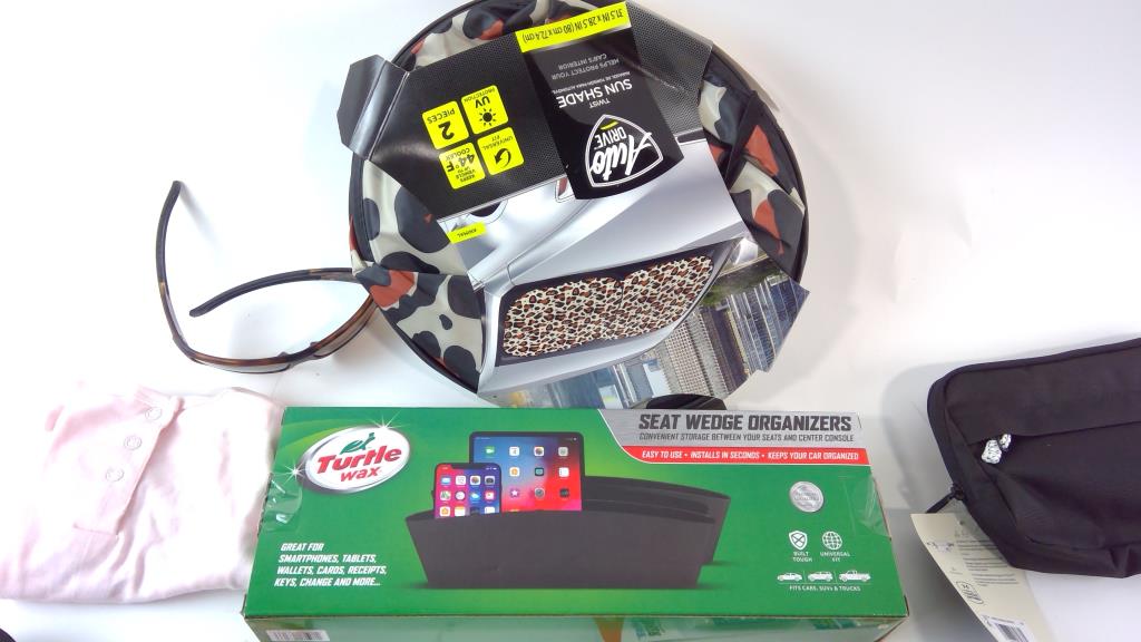 Turtle Wax Seat Wedge Organizer And More, 5+ Pieces | Property Room
