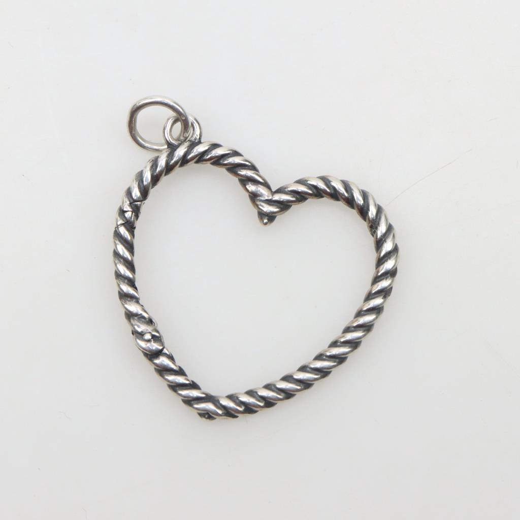 Twisted Rope Heart Charm Holder Pendant | Property Room