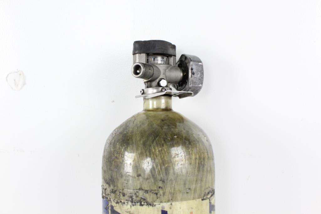 Tyco/Scott 200970-1 SCBA Air Tanks, 67 | Property Room