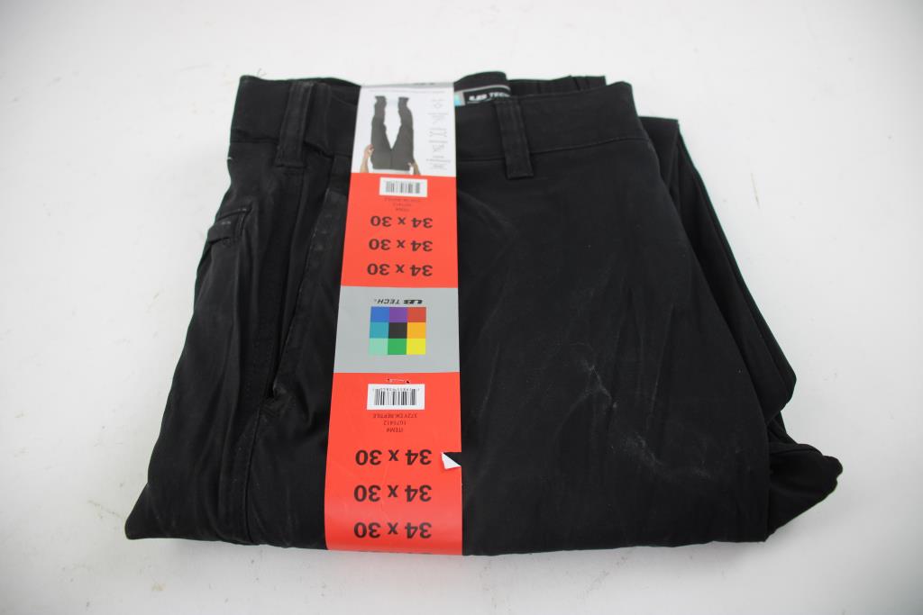 UB Tech Comfort Waist Chino, 32x34, Black | Property Room