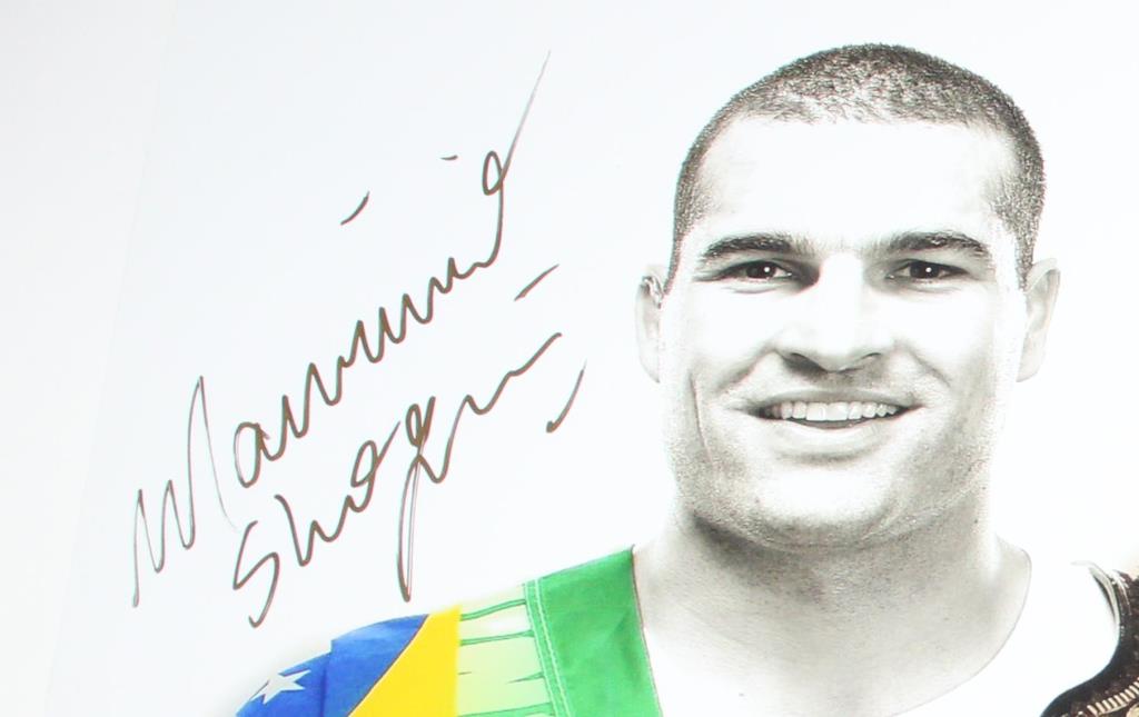 Ufc Fighter Photograph With Signature | Property Room