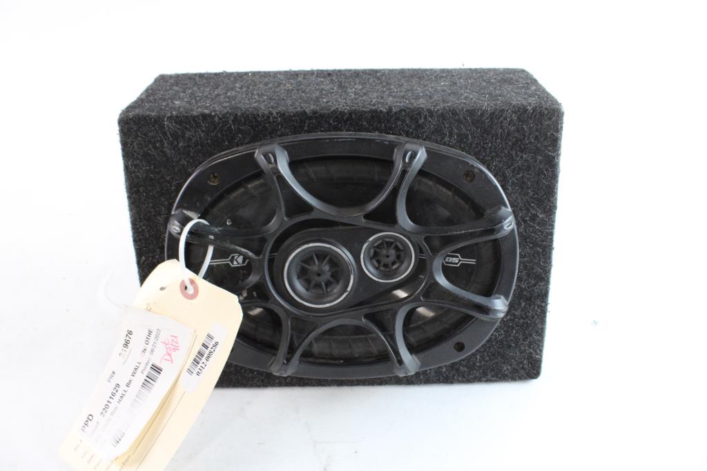 Unbranded Speaker | Property Room