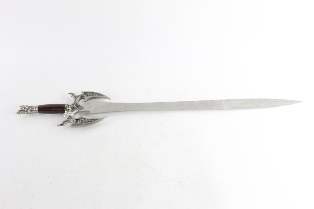 United Sword | Property Room