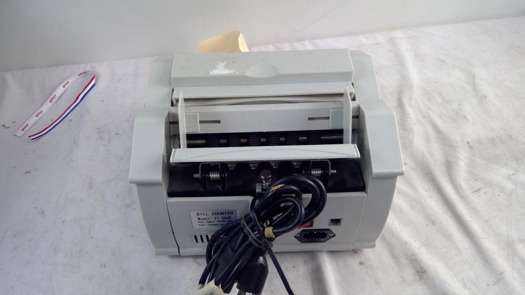 Unknown Brand Bill Counter, FT-2040 | Property Room