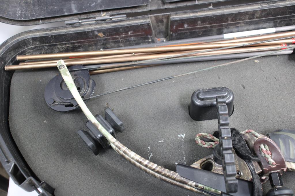 Unknown Brand Crossbow and Case | Property Room
