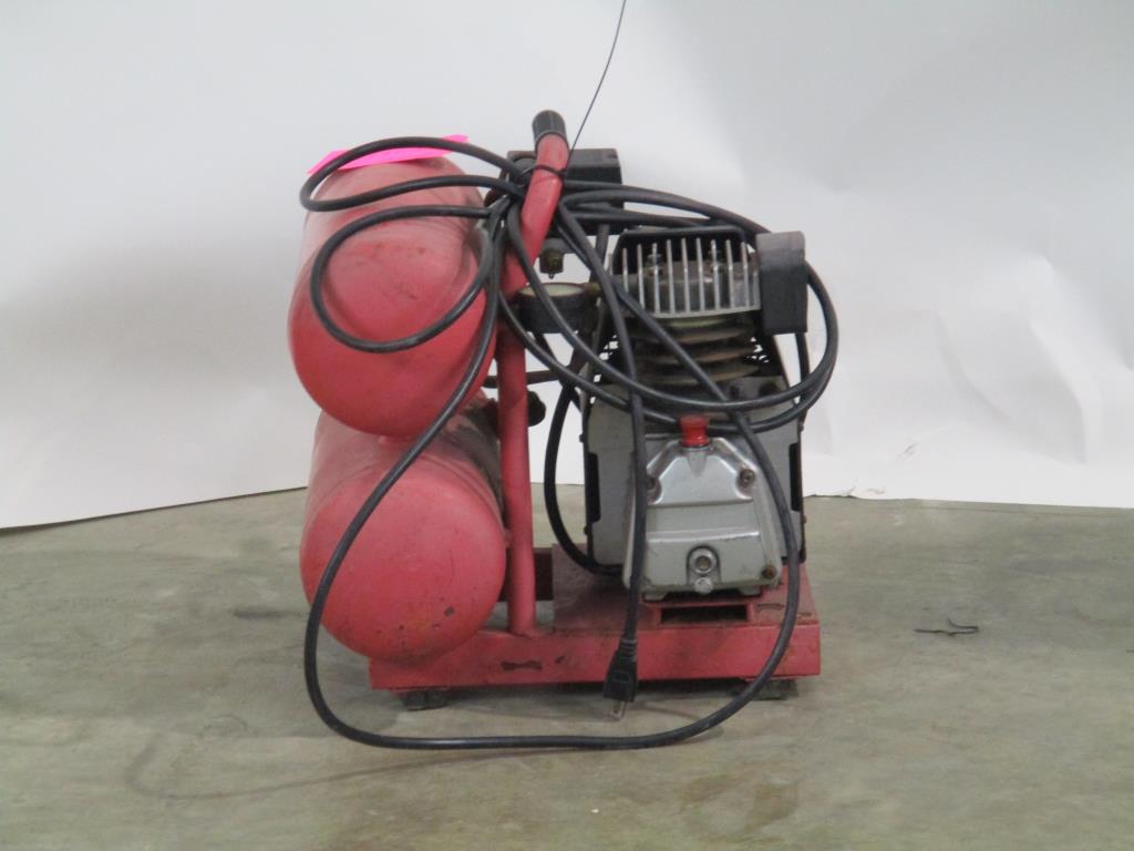 Unknown Brand Dual Tank Air Compressor | Property Room