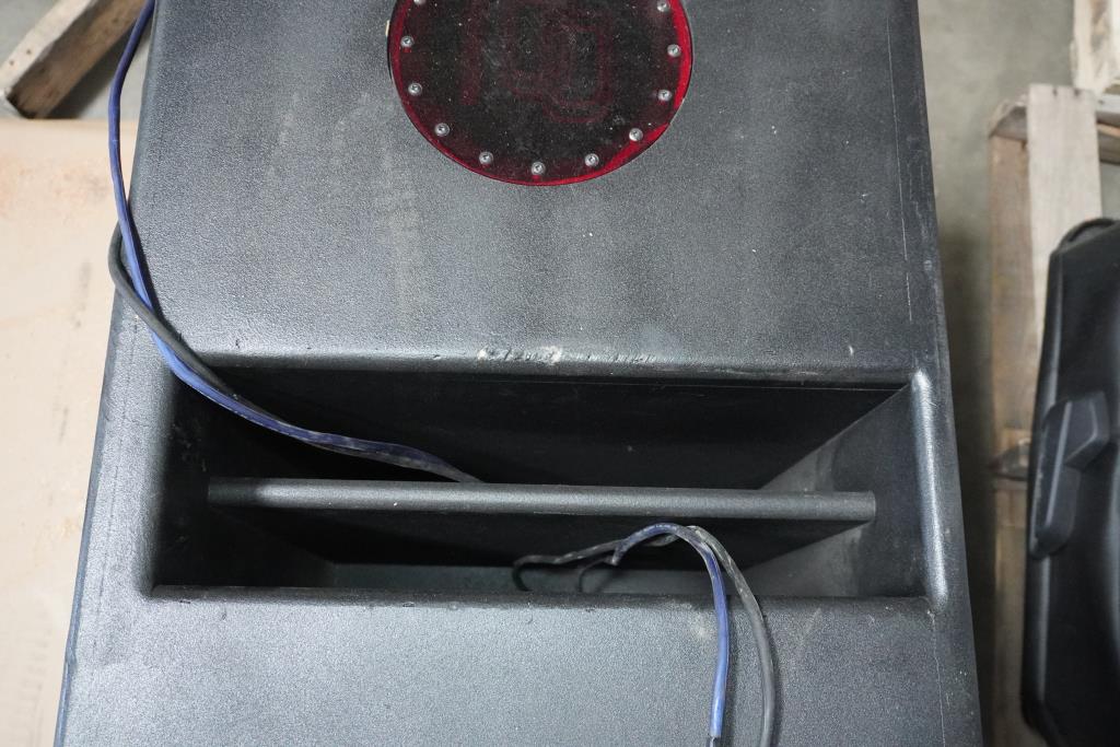 Unknown Brand Large Speaker Box | Property Room