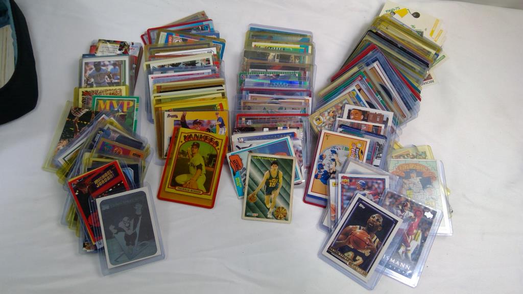 Upper Deck, Topps, And More Trading Card Bulk Lot, 100+ Pieces ...