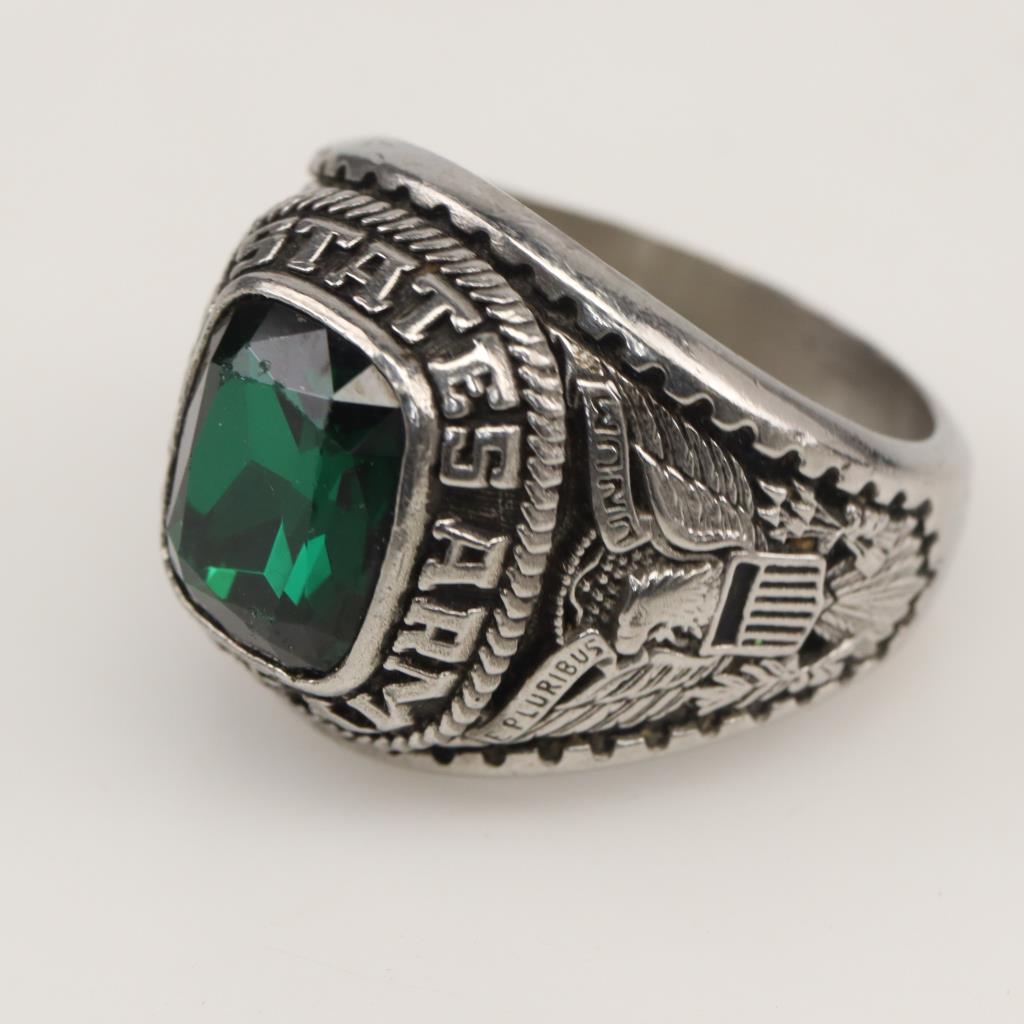 US Army Green Stone Fashion Ring | Property Room