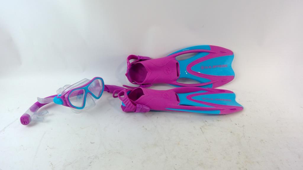 US Diverse Dorado Mask, Seabreeze Snorkel, Proflex Fins Buncle ...