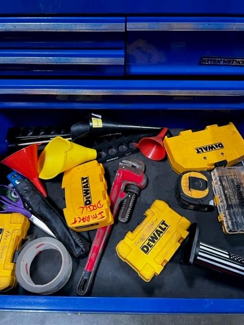 U.S General Mechanics Cart | Property Room