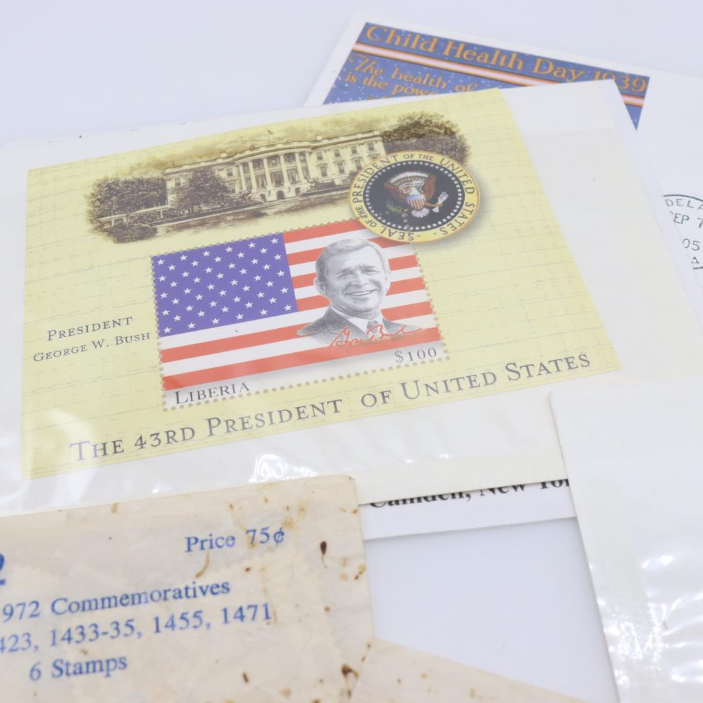 US Stamps, 17+ Pieces | Property Room