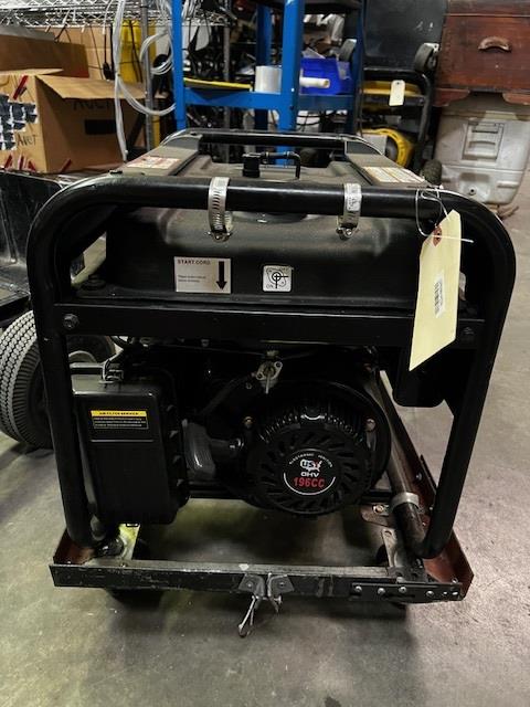 UST GG4200 Gas Powered Generator | Property Room