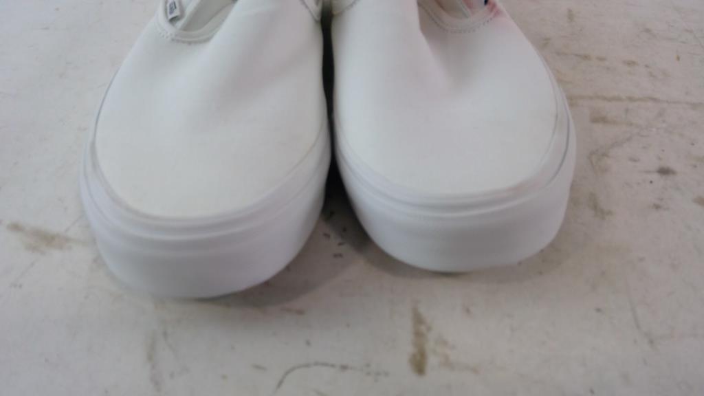 Vans Mens Slip On Shoes Size 12 | Property Room