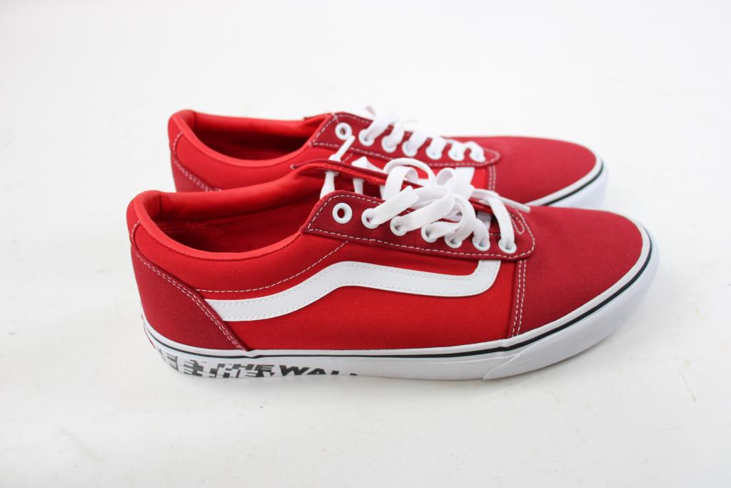 Vanz Mens Classic Shoes, Size: 10.5 | Property Room