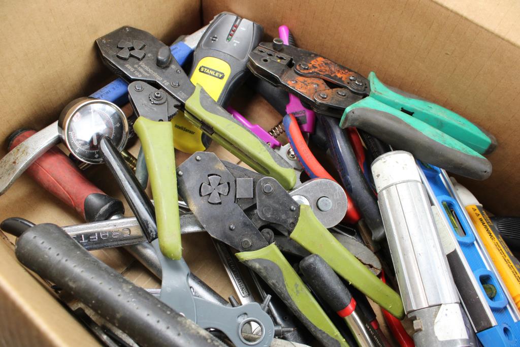 Variocrimp 16, Stanley, And More 20+ Pieces | Property Room