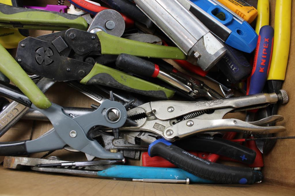 Variocrimp 16, Stanley, And More 20+ Pieces | Property Room