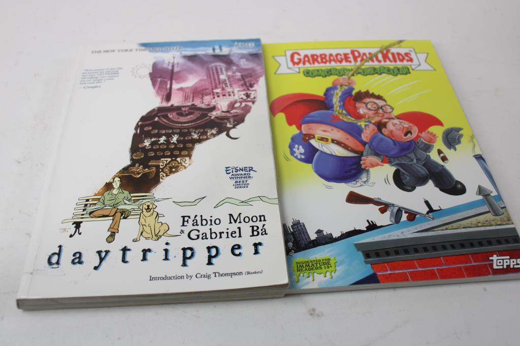 Various Comic Books, 6 Pieces | Property Room