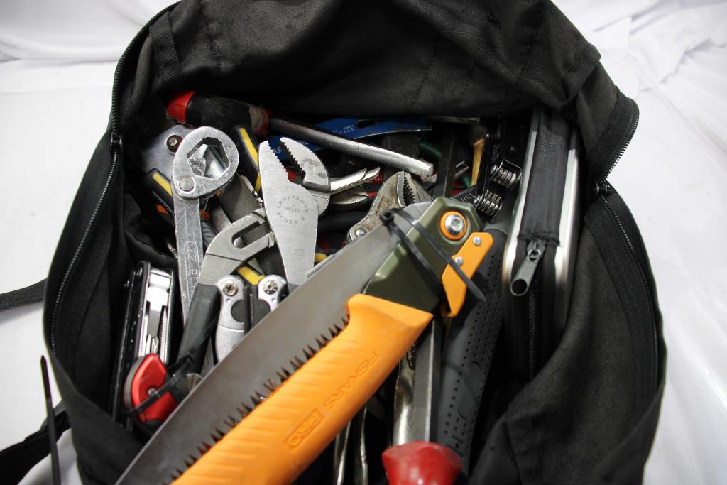 Various Mix Of Hand Tools 30+ Pieces | Property Room