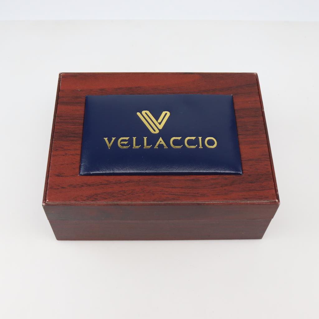 Vellaccio Watch Set, 2 Watches | Property Room