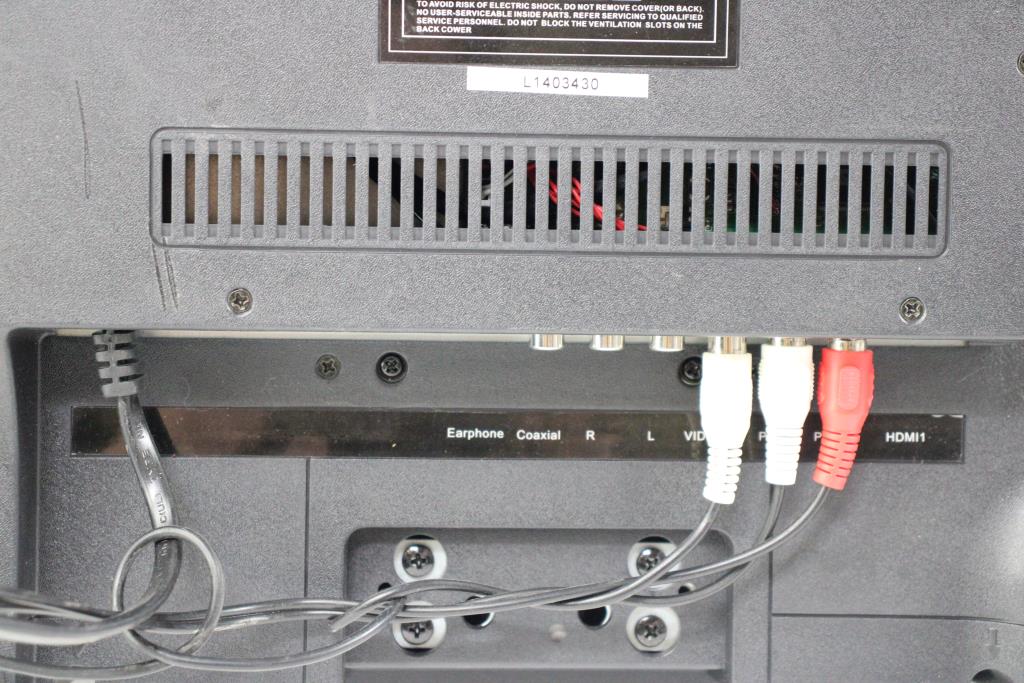 Vertex 32" 1080i LED LCD HDTV | Property Room