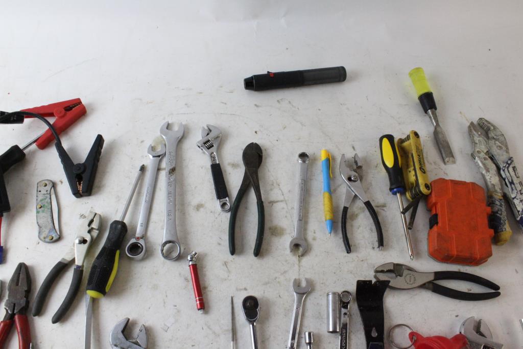 Vice Grips, Allen Key Set, And More, 10+ Pieces | Property Room