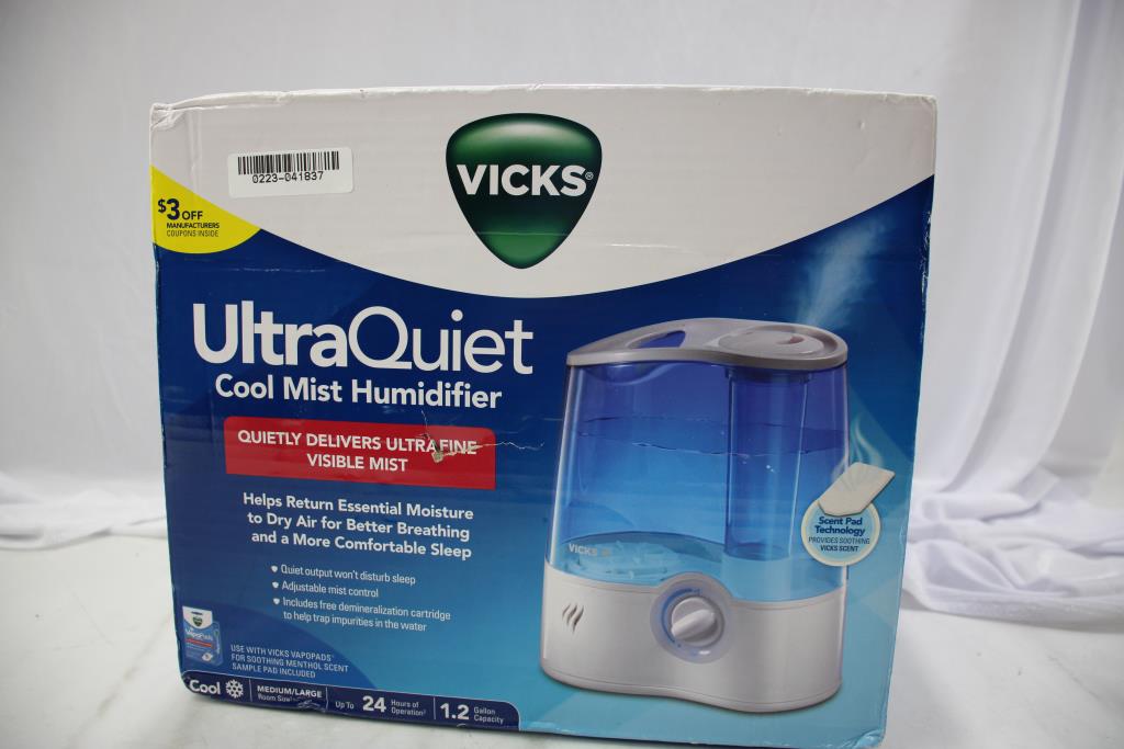 Vicks Humidifier | Property Room