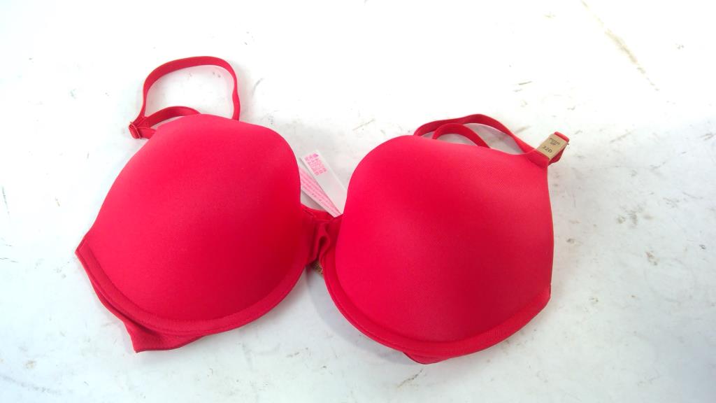 Victoria's Secret Bra, Size 32D | Property Room