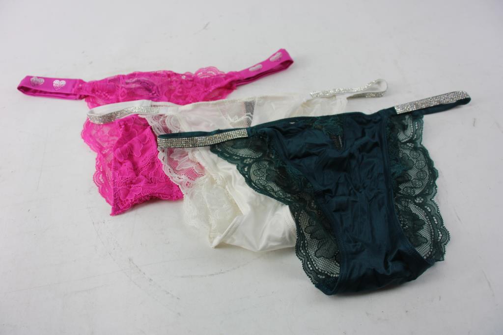 Victoria's Secret Clothing Lot, 5 Pieces | Property Room