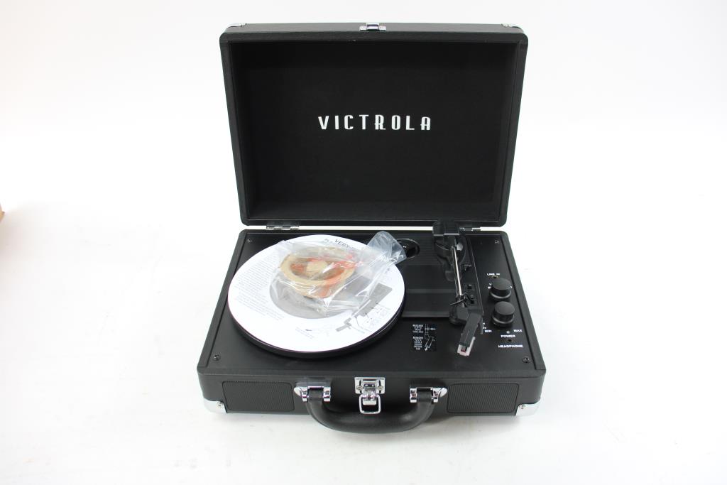 Victorola Bluetooth Turntable | Property Room
