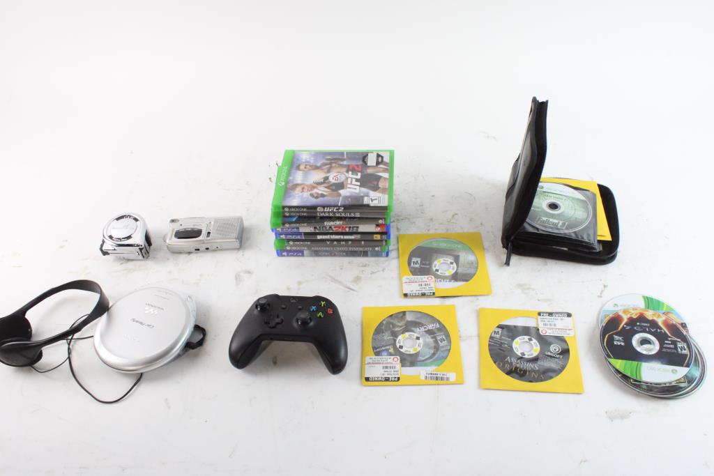Video Games, Walkman & More, 15+ Pieces | Property Room